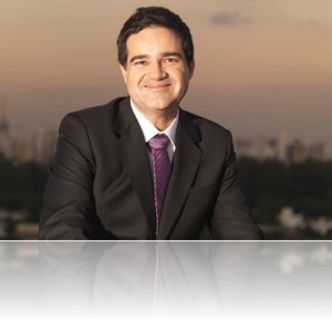 Sergio Valente, quase ninguem notou, mas foi uma presença relevante na ...